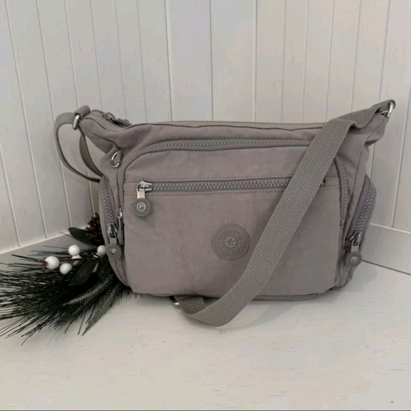 Kipling | Bags | Kipling Gabbie Small Crossbody Bag Handbag In Grey ...